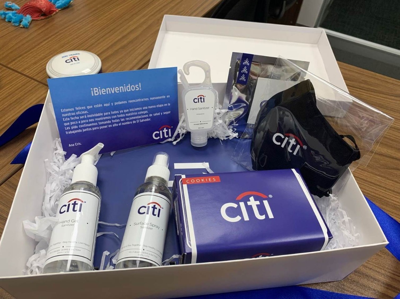 Packs de Bienvenida – Merchandising Perú